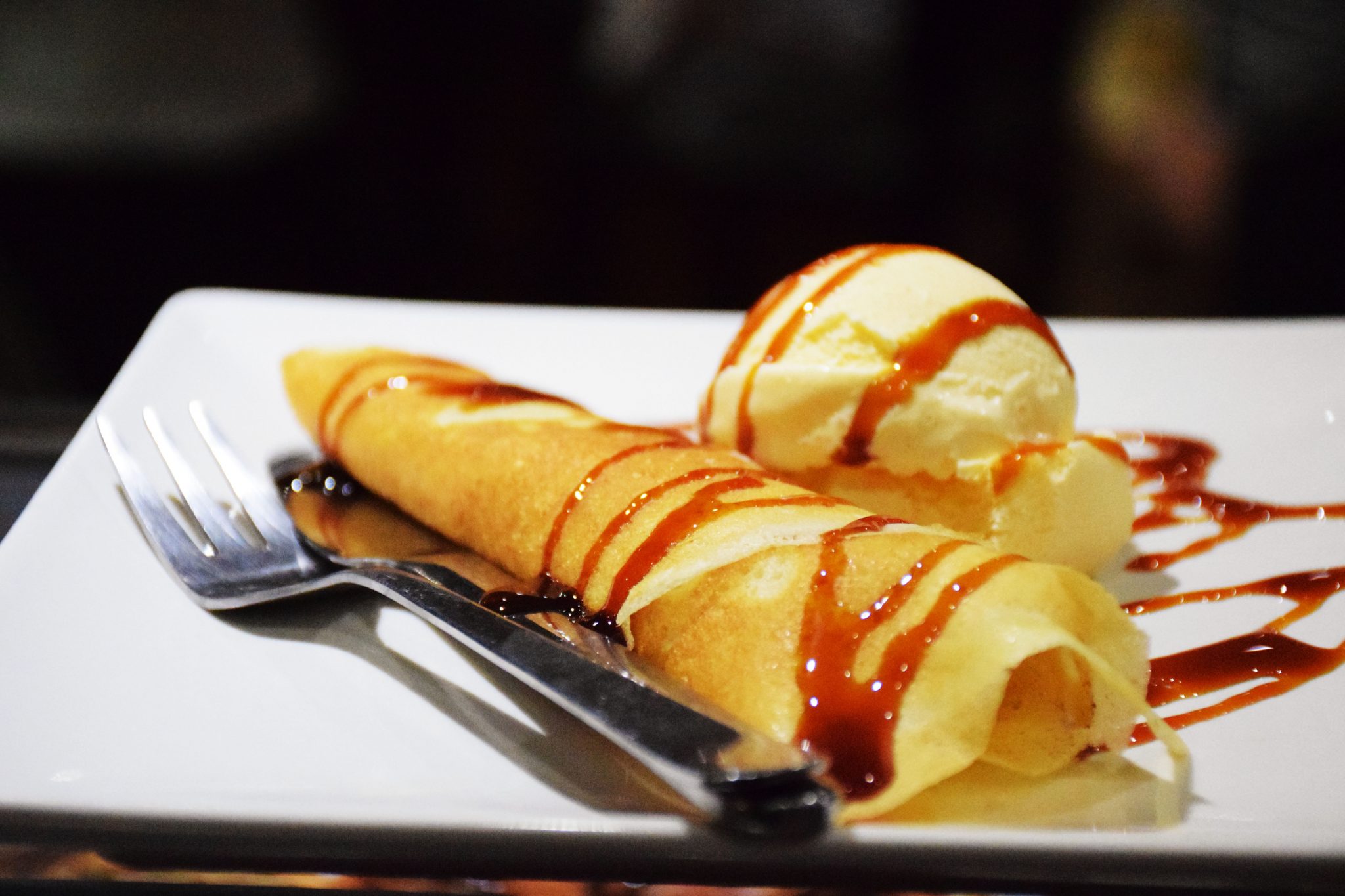 03 - Crepe natural con nata, sirope y helado - Manolita Café Bar